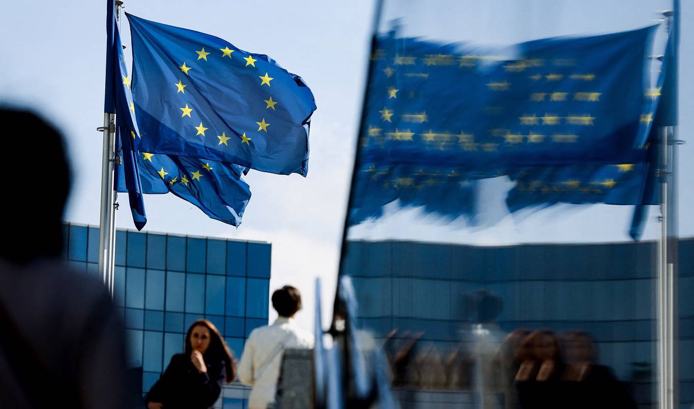 Migration Fact vs. Migration Fiction by Peter Sutherland - Project ...