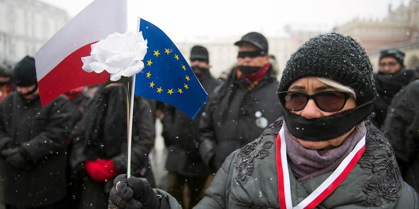 How Eastern European Populism is Different by Sławomir Sierakowski ...