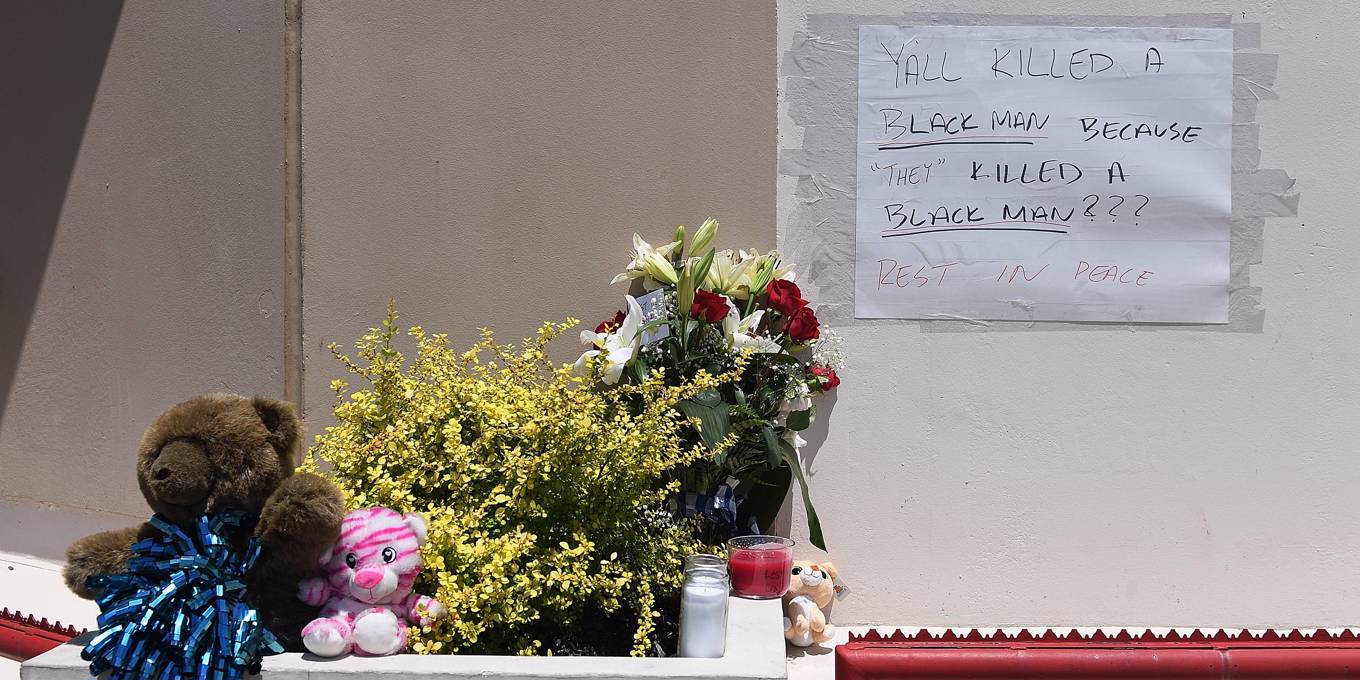 Are Riots Justifiable? by Peter Singer & Katarzyna de Lazari-Radek ...