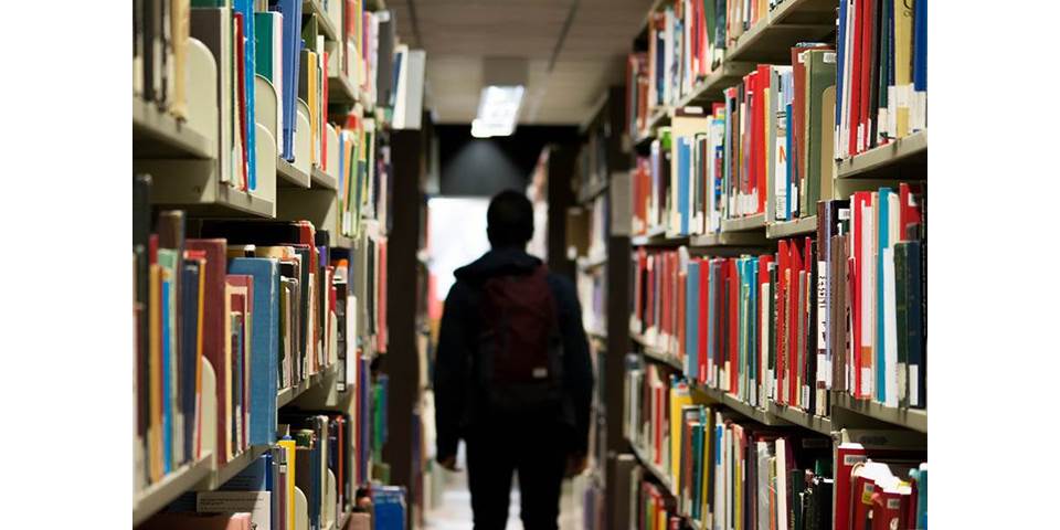 The Closing of the Academic Mind by Chris Patten - Project Syndicate