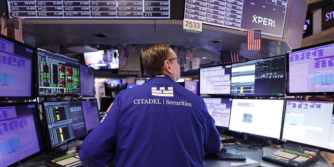 What’s Behind the US Stock-Market Disconnect? by Kenneth Rogoff ...