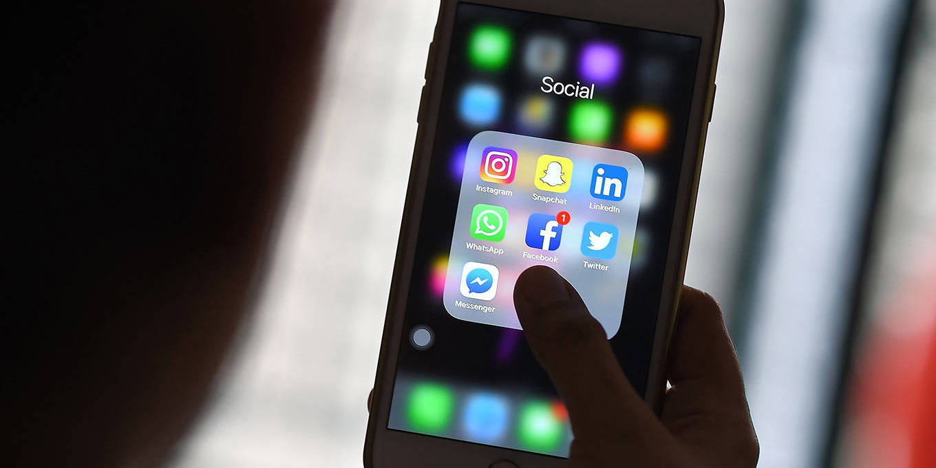 Prevenir la balcanización de Internet by Michael Spence & Fred Hu ...